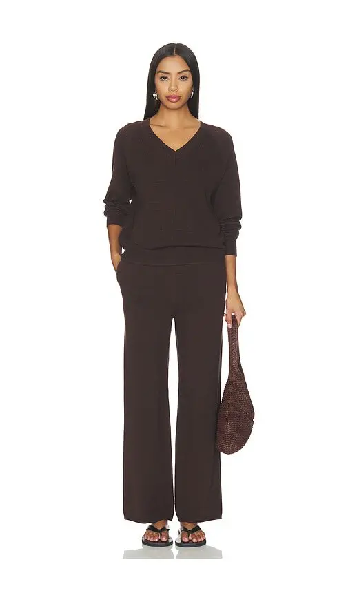STITCHES & STRIPES Devoe V-neck In Brown