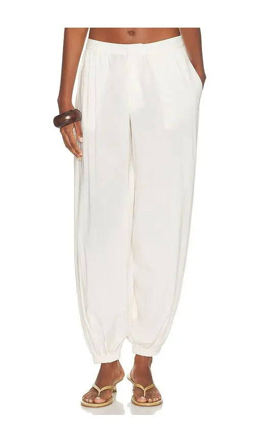 WeWoreWhat Balloon Trouser In White - Cloud