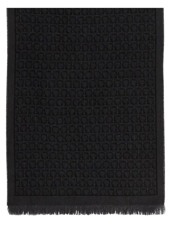 FERRAGAMO Sciarpa Gancini
