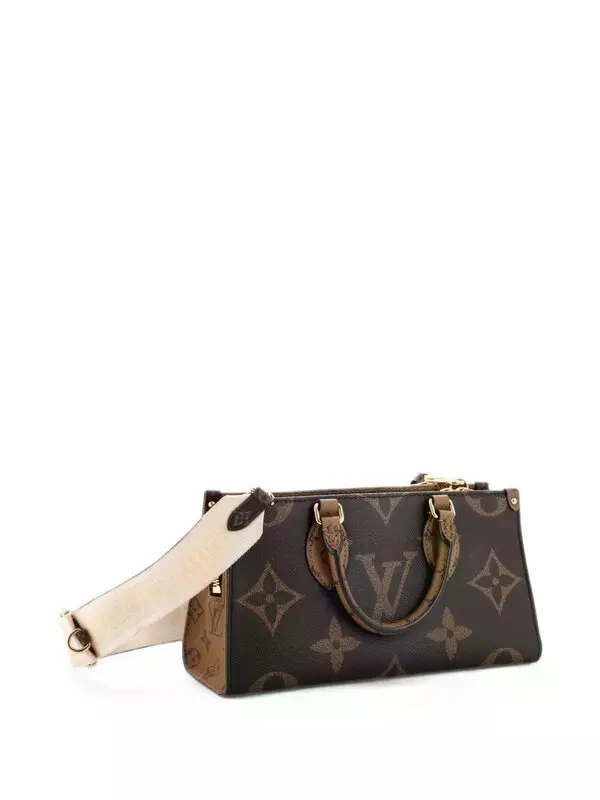 LOUIS VUITTON Onthego Tote Reverse Monogram Giant East West Shoulder Bag