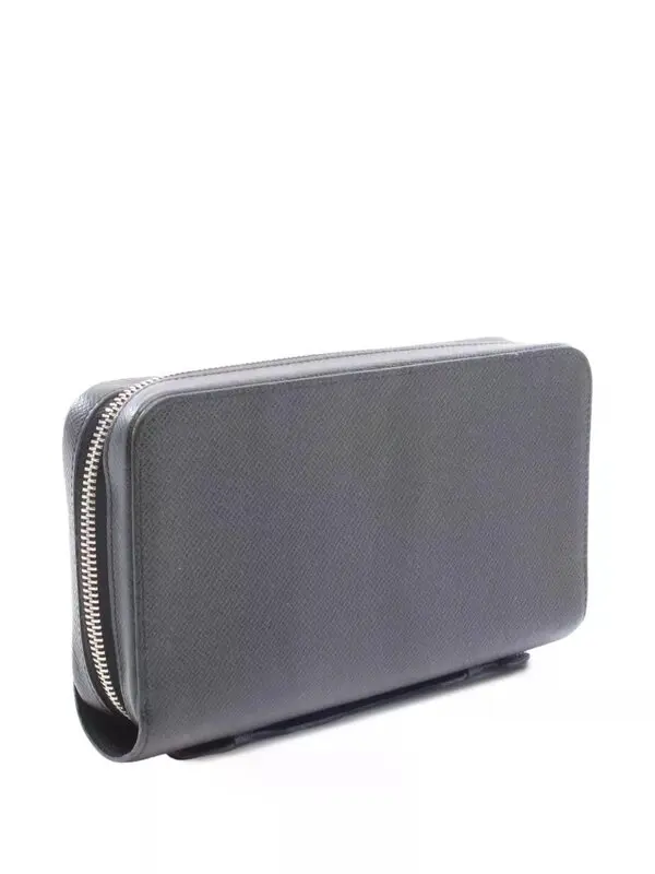 LOUIS VUITTON 2020 Xl Zippy Taiga Wallet