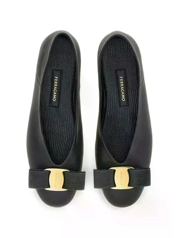FERRAGAMO Vara Bow-detail Ballet Flats - Black