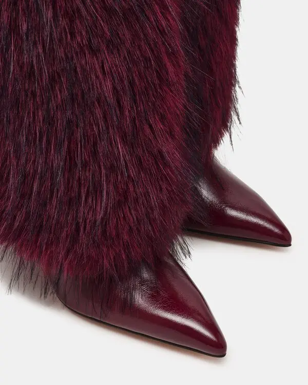 Steve Madden Icon Boot & Saga Faux Fur Bag Bundle