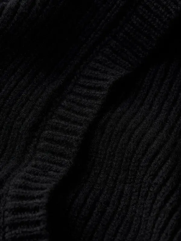 Soft Goat Cashmere Bonet