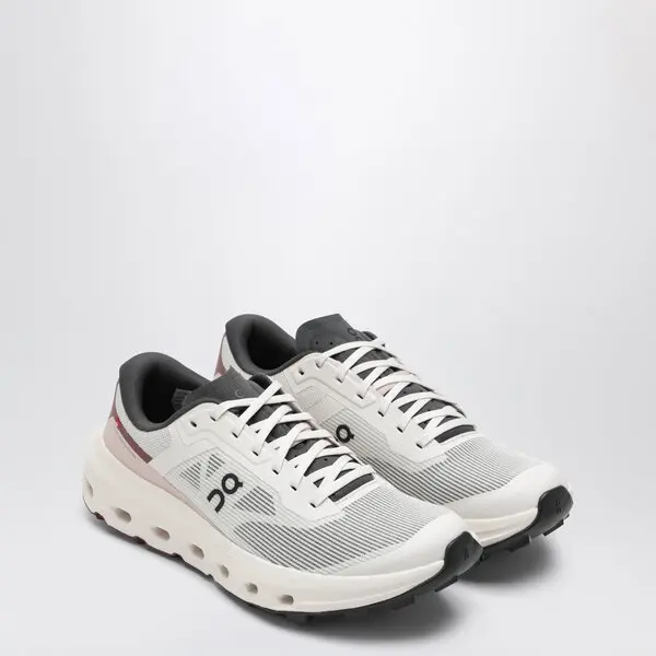 On Cloudvista 3 Oyster/barberry Polyester Shoes - Beige