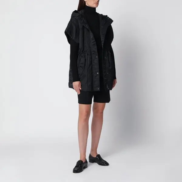 Max Mara Sleeveless Jacket In Nylon