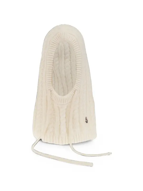 Moncler Cable Knit And Ribbed Knit Hat With Logo Patch - Bianco