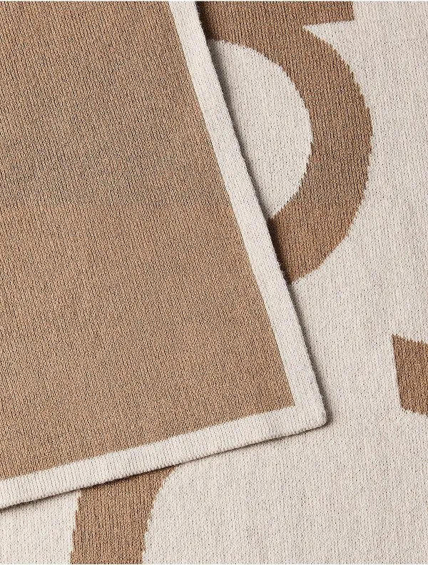 Calvin Klein Bold Logo Two-tone Jacquard Scarf