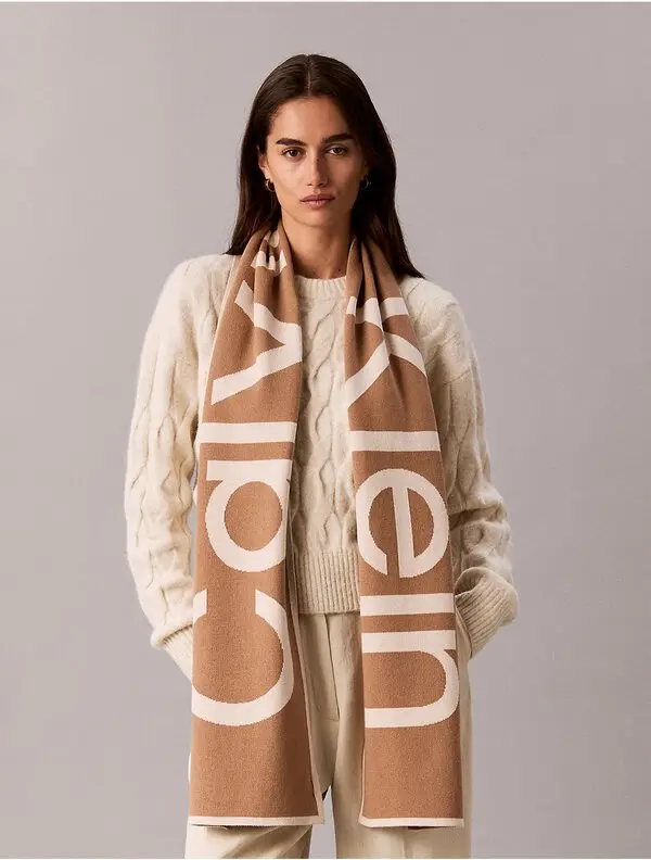 Calvin Klein Bold Logo Two-tone Jacquard Scarf