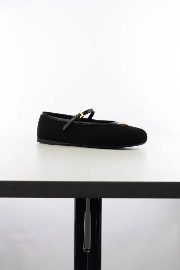 Prada Shoes Flats - Multicolor