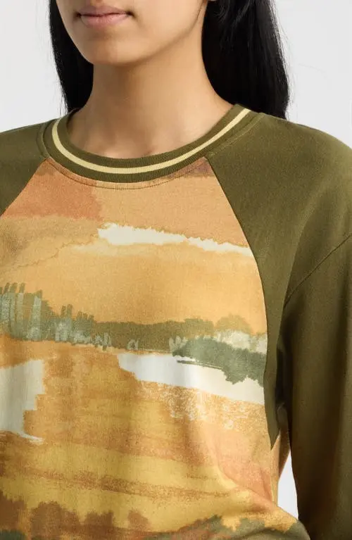 CITY BLUES Landscape Graphic Sweatshirt