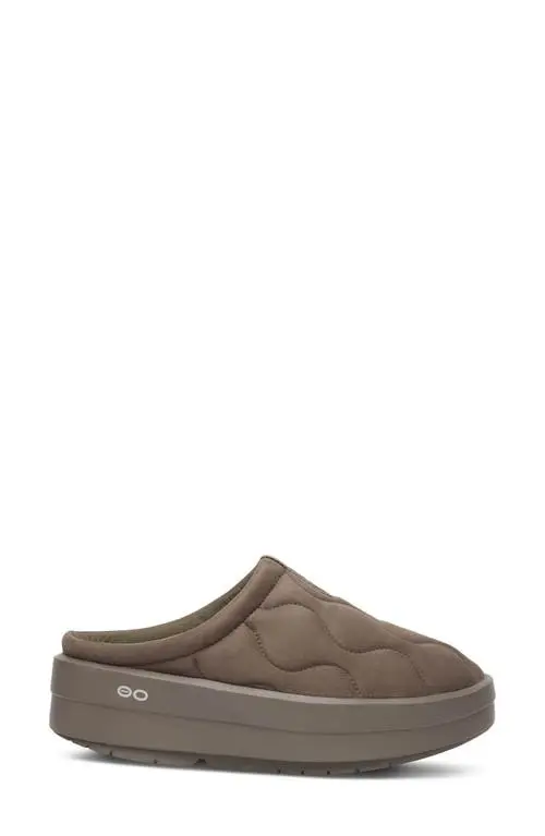 OOFOS Oomega Posh Mule - Truffle