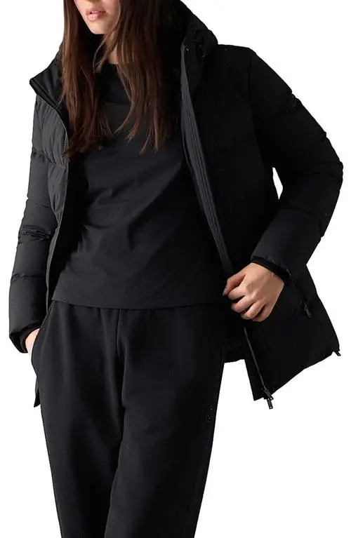 Moose Knuckles Soho 3q Water Resistant 800-fill Down Jacket - Black