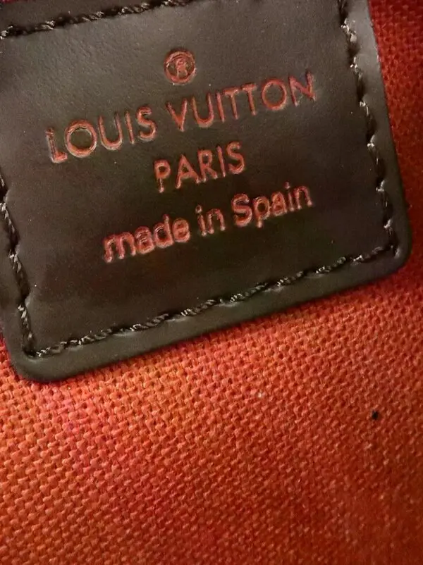 LOUIS VUITTON Geronimos Damier Belt Bag