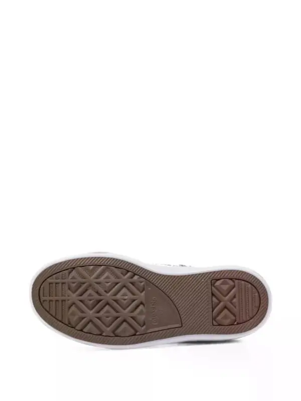 CONVERSE Chuck Taylor Platform Sneakers