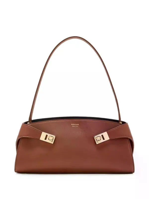 FERRAGAMO Hug East-west Shoulder Bag