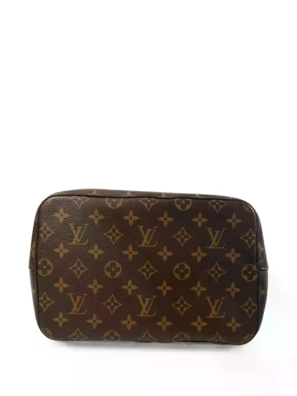 LOUIS VUITTON Néonoé Monogram Shoulder Bag
