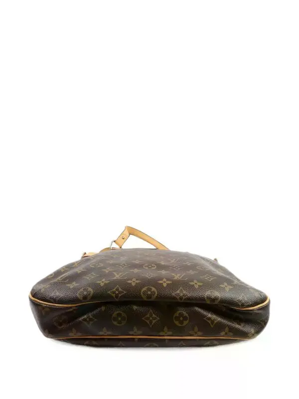 LOUIS VUITTON Odeon Gm Monogram Bag