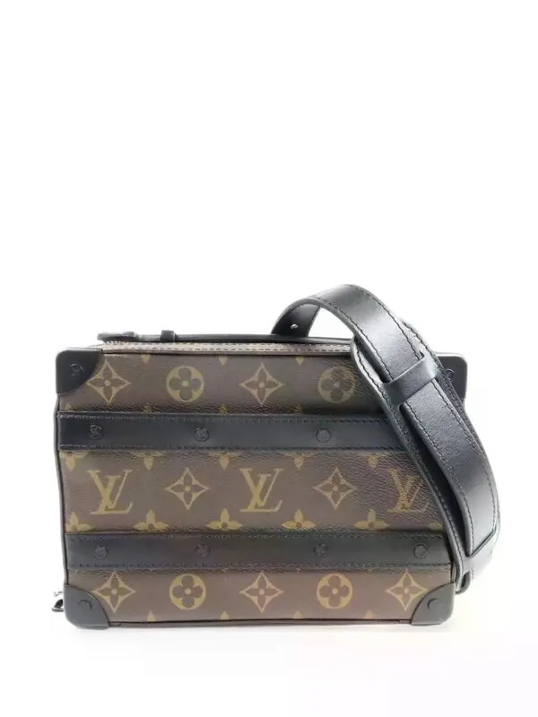LOUIS VUITTON Monogram Messenger Bag