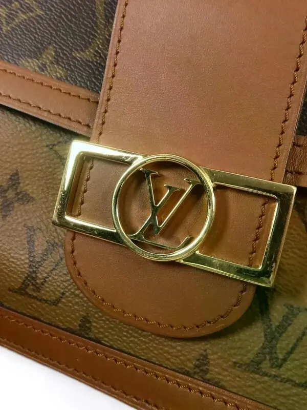 LOUIS VUITTON Mm Dauphine Monogram Reverse Shoulder Bag - Brown