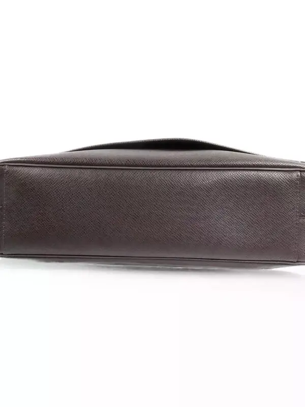 LOUIS VUITTON Pm Roman Taiga Shoulder Bag