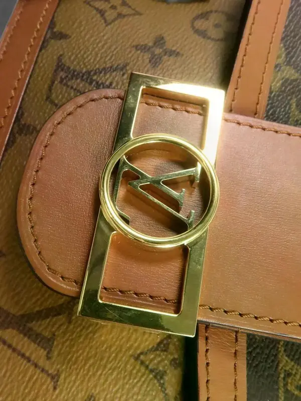 LOUIS VUITTON Mm Dauphine Tote Bag