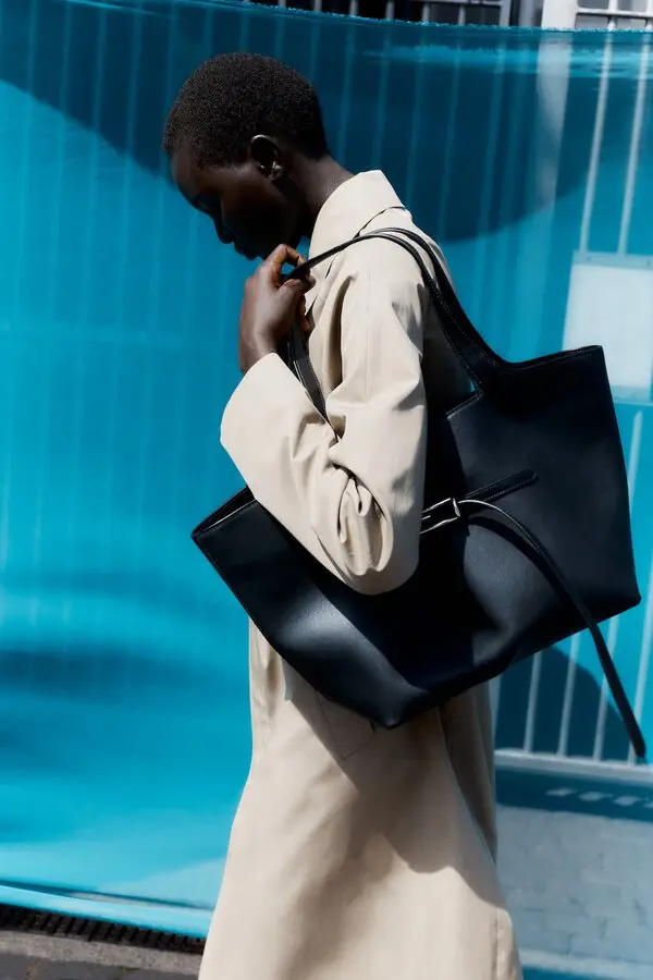 LIFFNER Belted Tote - Black