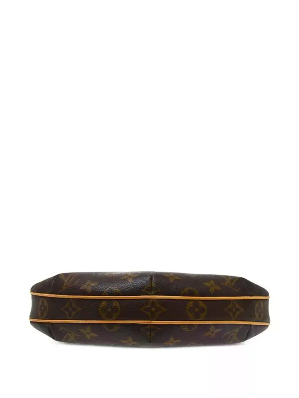 LOUIS VUITTON 2002 Pm Monogram Croissant Shoulder Bag