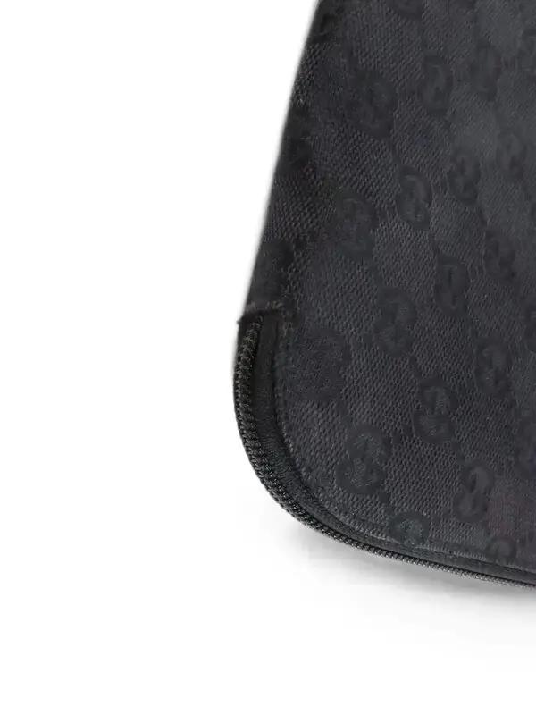Gucci Gg Supreme Clutch Bag