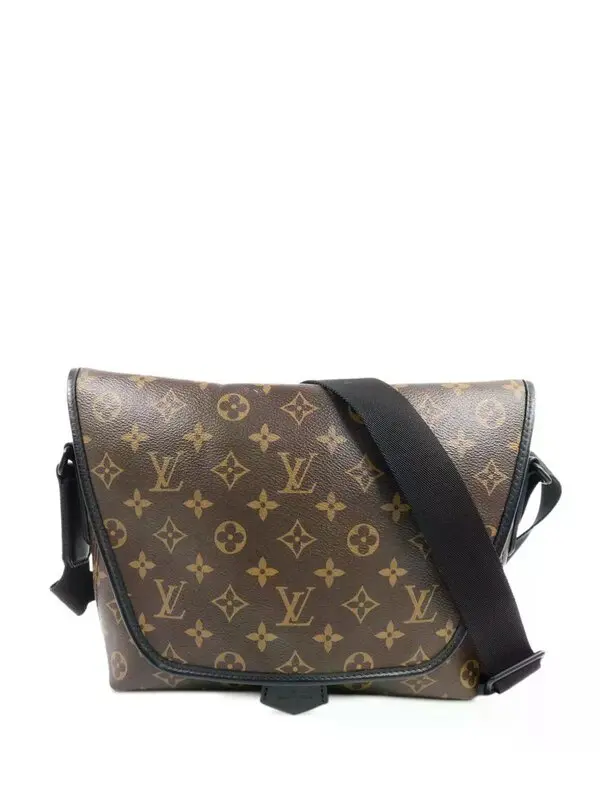 LOUIS VUITTON Monogram Macassar Magnetic Messenger Bag