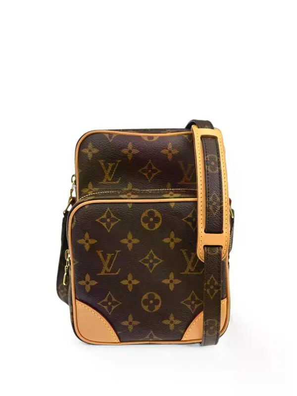 LOUIS VUITTON 2006 Amazon Monogram Messenger Bag