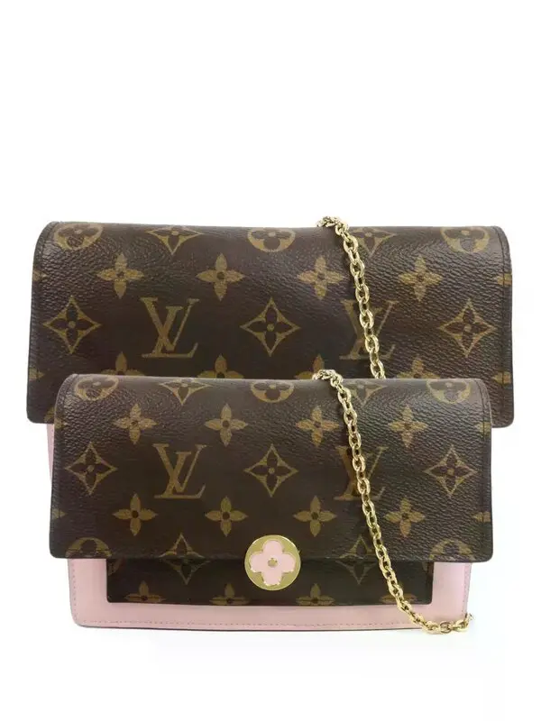 LOUIS VUITTON Flore Chain Wallet Shoulder Bag