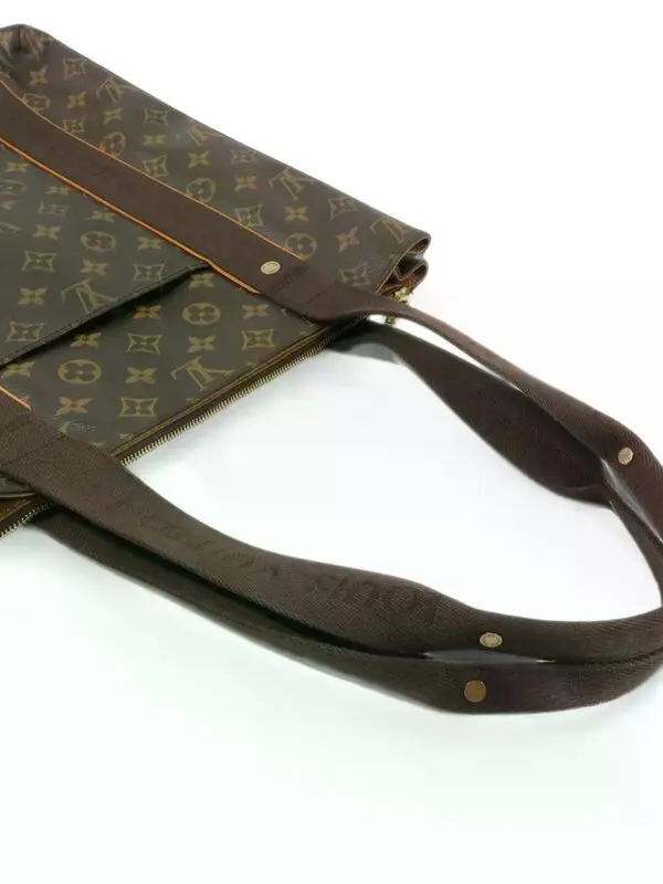 LOUIS VUITTON Cabas Beaubourg Monogram Tote Bag