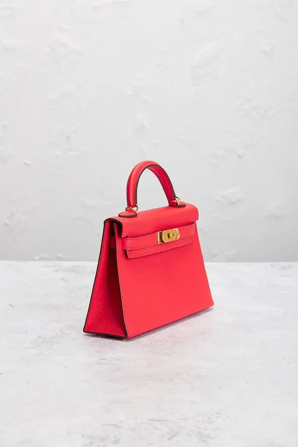 Hermès Epsom Kelly 20 Handbag In Red