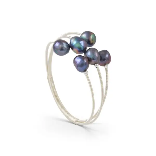 Saachi Cluster Beaded Bracelet