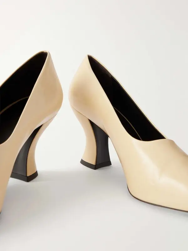 Khaite Colleen 75 Leather Pumps - Cream