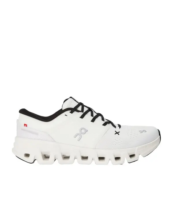 On Whiteblack Mesh Running Shoes - No