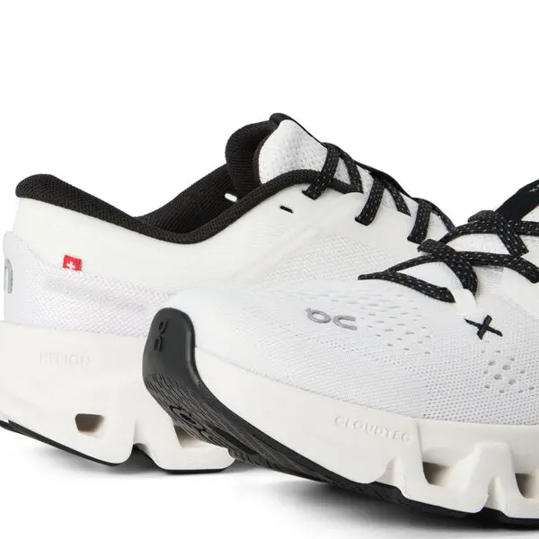 On Whiteblack Mesh Running Shoes - No