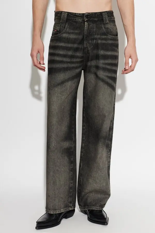DIESEL® 1982 D-hakou-fsj2’ Jeans