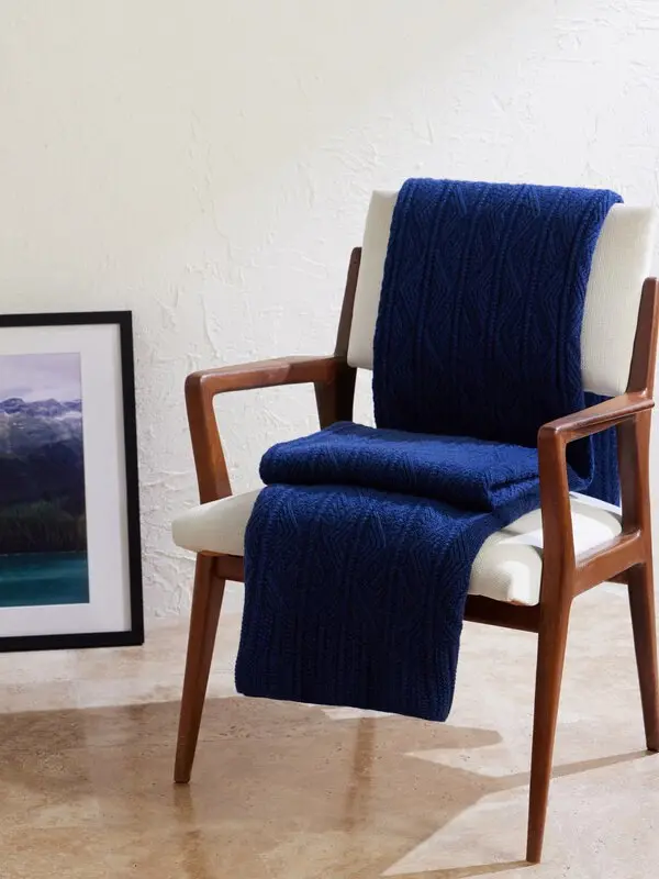 Inis Meáin Patented Aran Cashmere Blanket