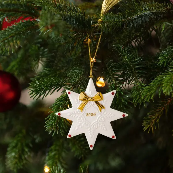 VILLEROY & BOCH Christmas Classics 2026 Star Ornament