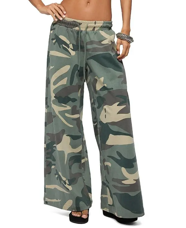 EDIKTED Allen Camo Wide Leg Sweatpants