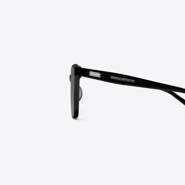 GENTLE MONSTER Gent 01 Sunglasses
