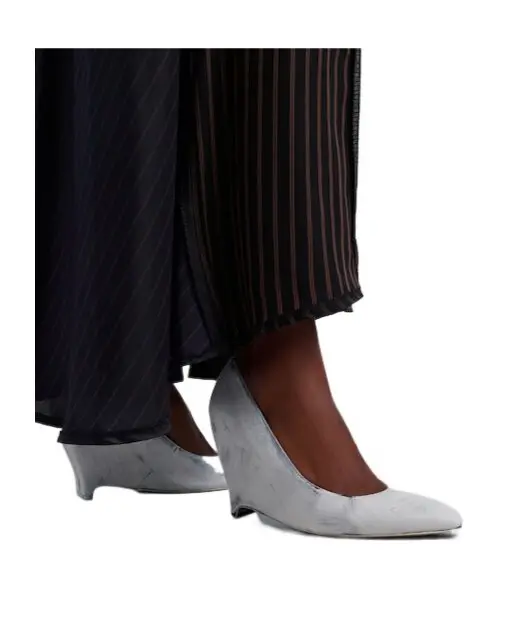 MAISON MARGIELA Heel-less Leather Wedge Pumps - White