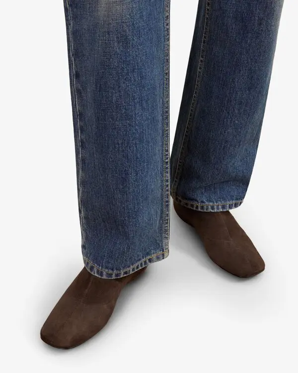 THE ROW Cindy Stretch Suede Boots - Brown