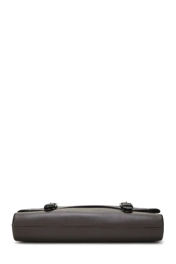 LOUIS VUITTON Utah Leather Canyon Messenger