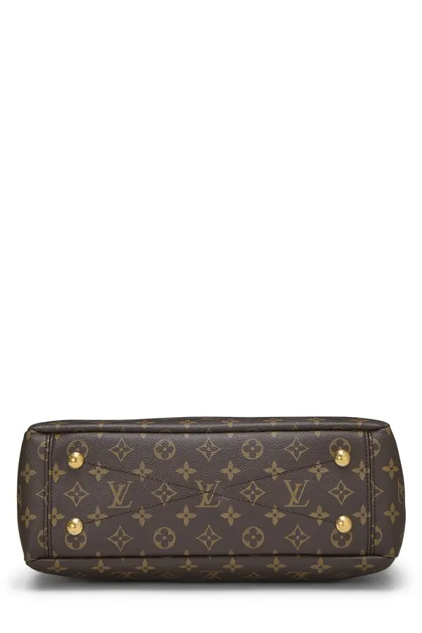 LOUIS VUITTON Monogram Canvas Pallas Shopper