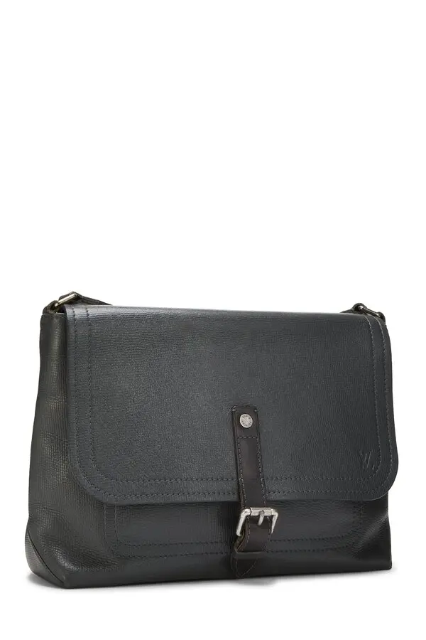 LOUIS VUITTON Utah Leather Omaha Messenger