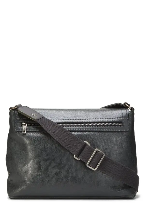 LOUIS VUITTON Utah Leather Omaha Messenger