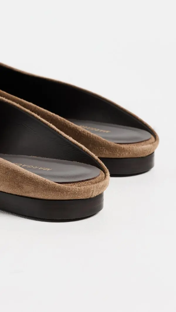 MARGAUX LONNBERG The Clara Flats